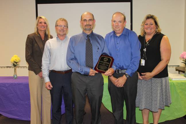 Catholic Charities Port Jervis counselor receives award