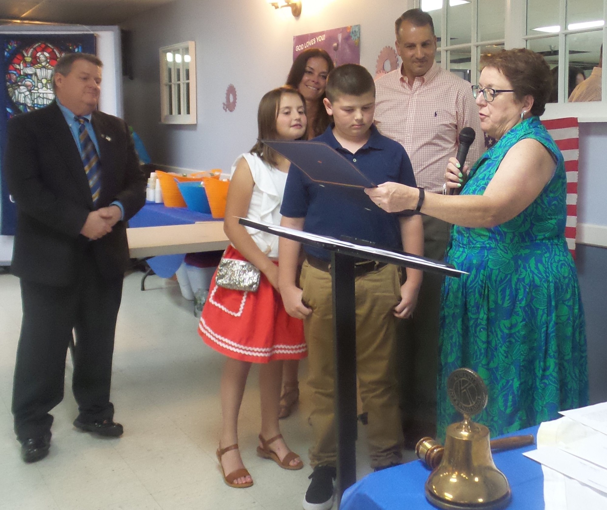 Kiwanis honors student heroes and scholarship winners