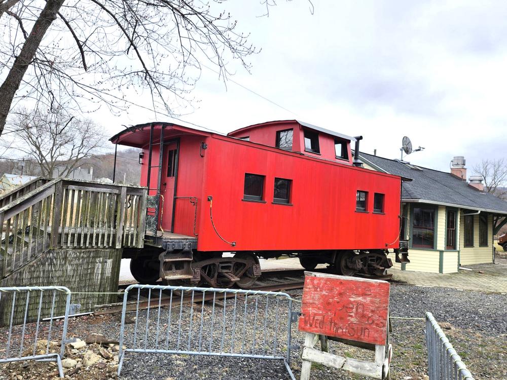 Sugar Loaf caboose undergoes restoration