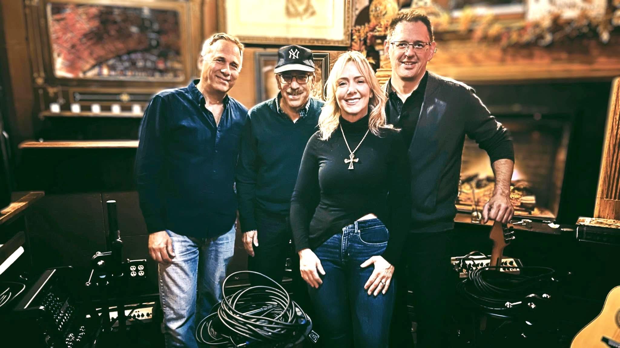 Music for the Week: Sinus Rhythm, Chas & Joe, Blue Heaven Swing Set and ...